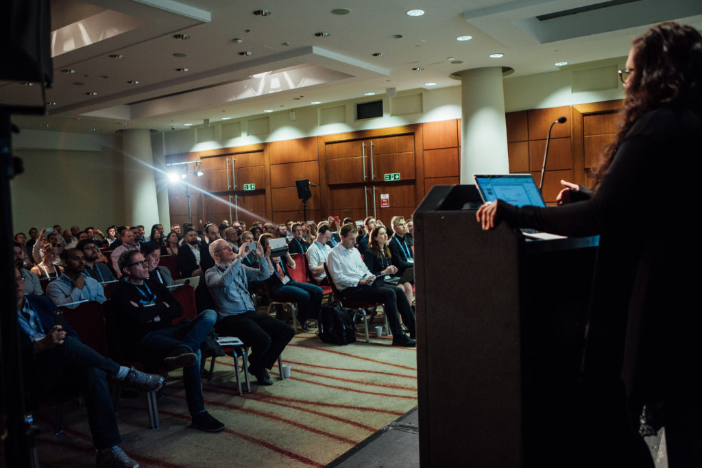 VRX: Immersive Enterprise 2018 - AREA